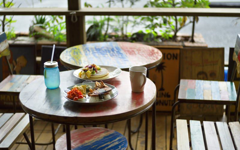 Rainbow Cafe レインボーカフェ | マライカ